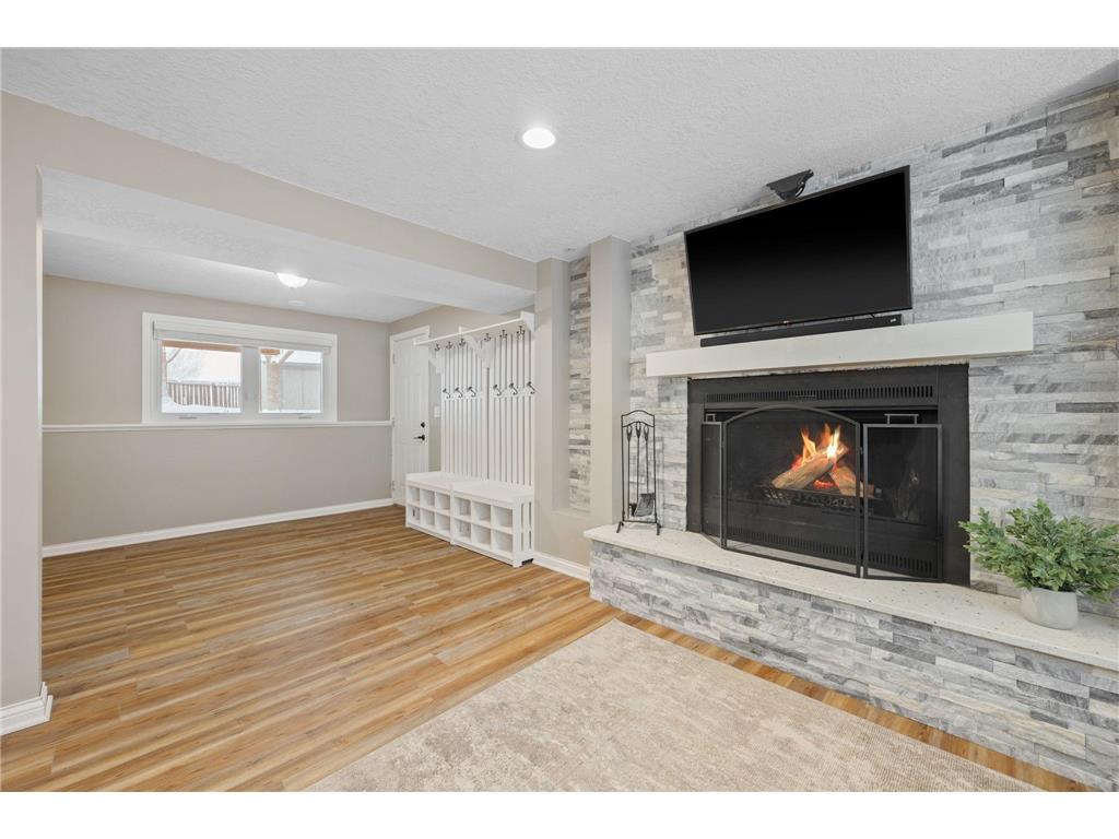 12391 69th Avenue N, Maple Grove, MN, 55369 | MLS: 6509913 | Edina Realty