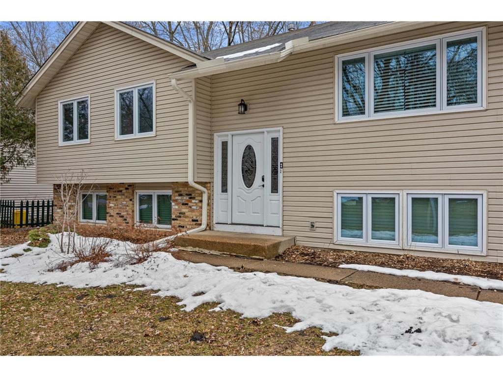 12391 69th Avenue N, Maple Grove, MN, 55369 | MLS: 6509913 | Edina Realty