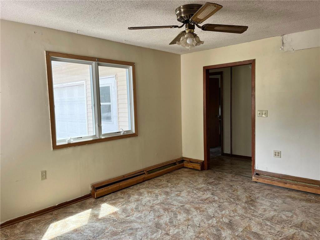 124 4th Street S, Waterville, MN, 56096 | MLS: 6753910 | Edina Realty