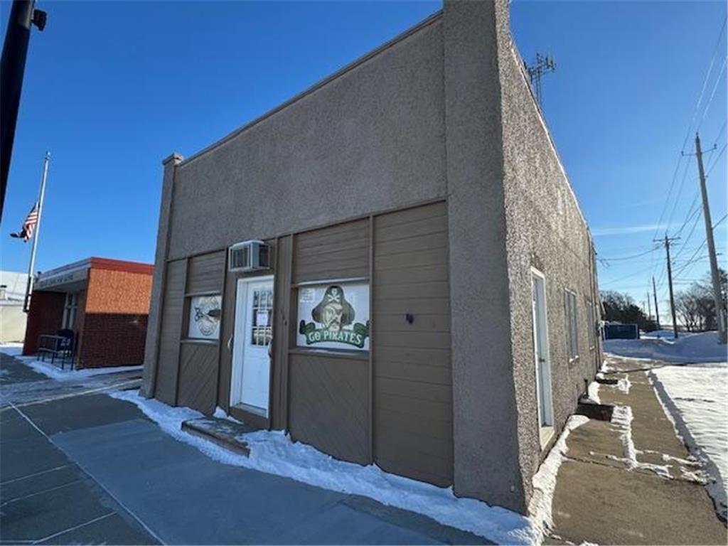 124 S Farwell Street, Verndale, MN, 56481 | MLS: 6651516 | Edina Realty