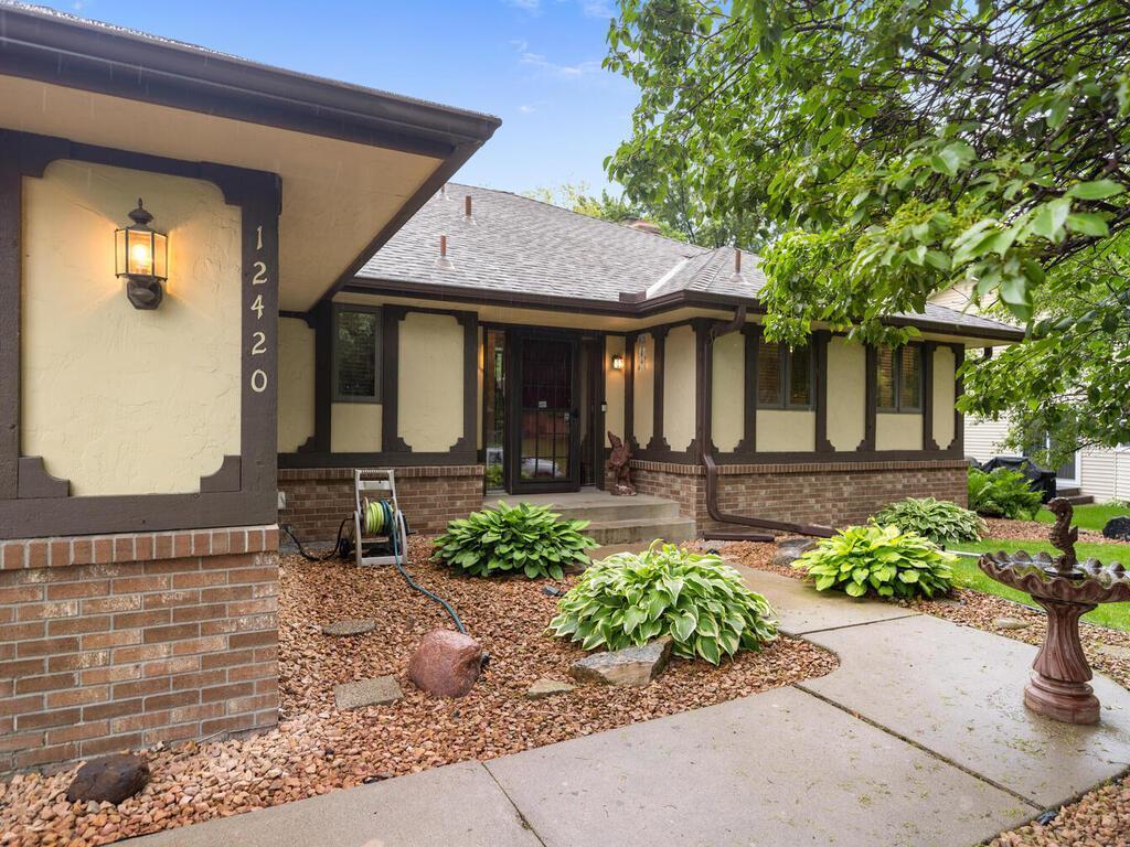 12420 52nd Avenue N, Plymouth, MN, 55442 | MLS: 6552604 | Edina Realty