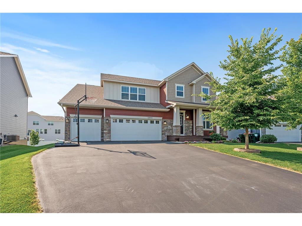 12453 Isetta Court, Blaine, MN, 55449 | MLS: 6394904 | Edina Realty