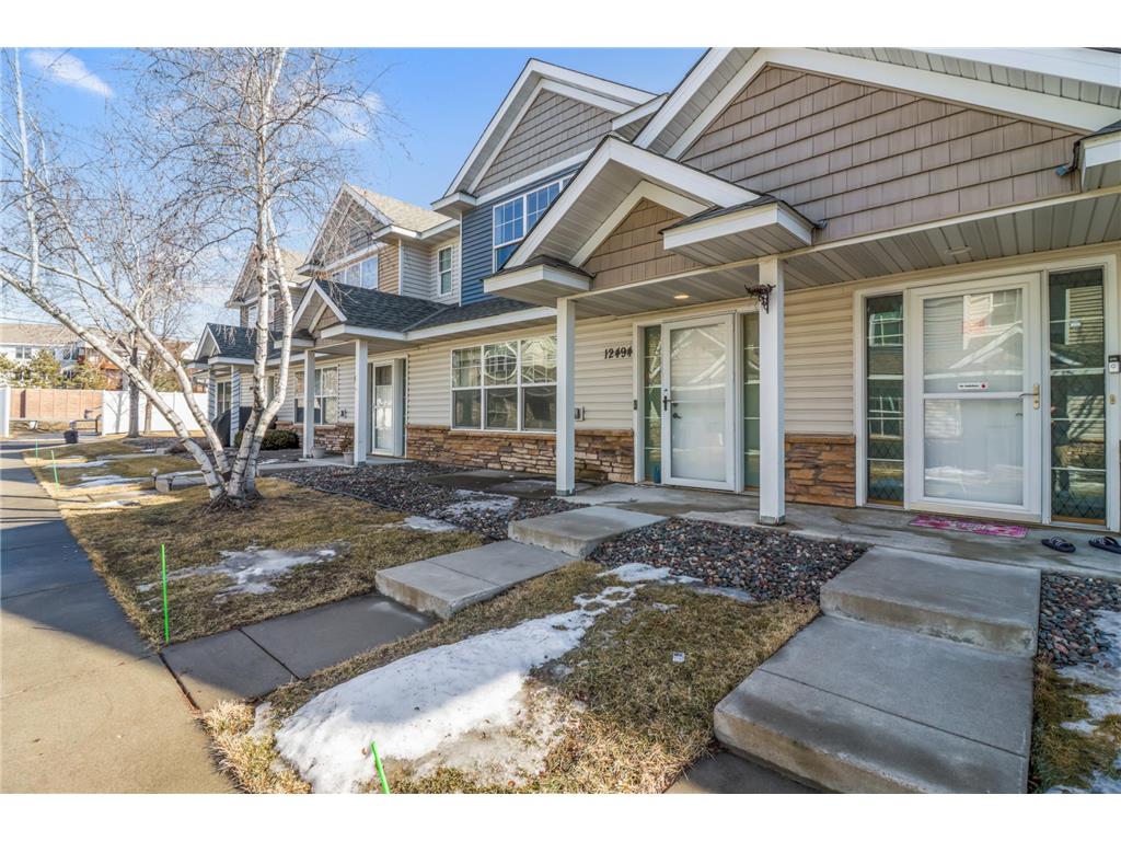 12494 Drake Street NW, Coon Rapids, MN, 55448 | MLS: 6677685 | Edina Realty