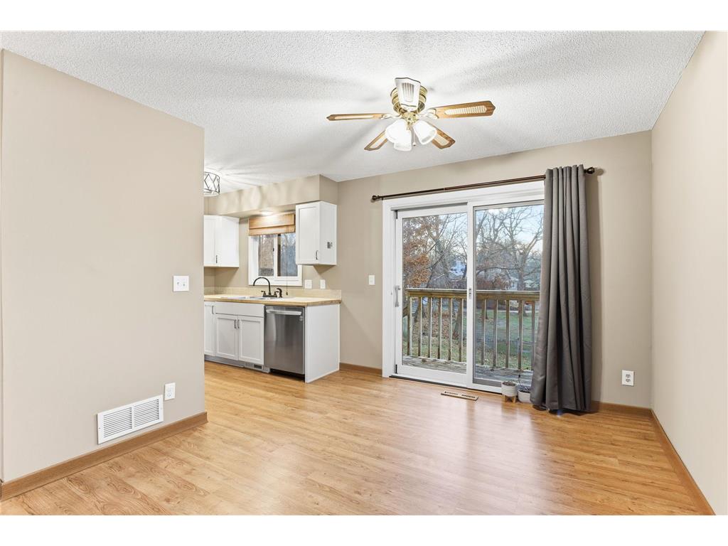 125 Glenmar Avenue, Mahtomedi, MN, 55115 | MLS: 6823137 | Edina Realty