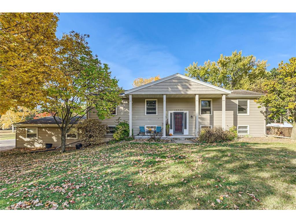 12566 Europa Avenue N, White Bear Lake, MN, 55110 | MLS: 6606193 ...