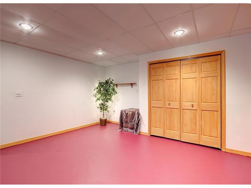 126 5th Street, Kenyon, MN, 55946 | MLS: 6630797 | Edina Realty