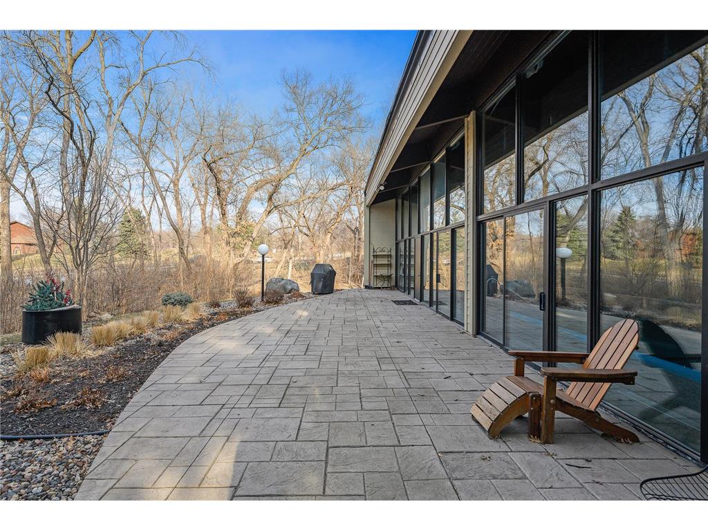 12600 Parkwood Drive #311, Burnsville, MN, 55337 | MLS: 6498933 | Edina ...