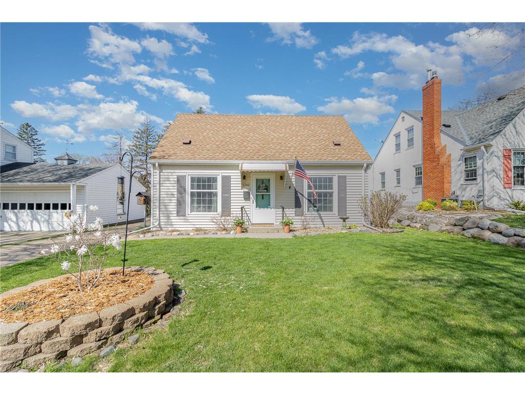 1261 Cherokee Avenue, West Saint Paul, MN, 55118 | MLS: 6706659 | Edina ...