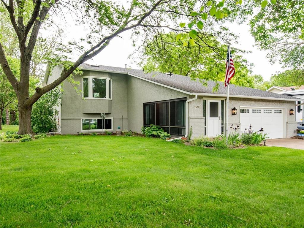 12620 52nd Avenue N, Plymouth, MN, 55442 | MLS: 6544792 | Edina Realty