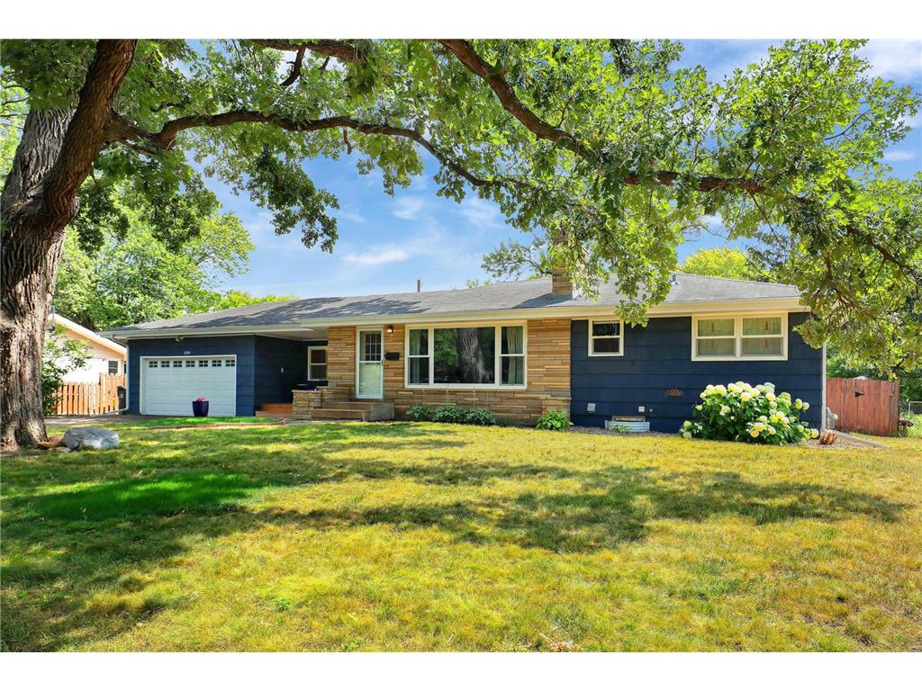 12709 Natchez Avenue, Savage, MN, 55378 | MLS: 6402190 | Edina Realty