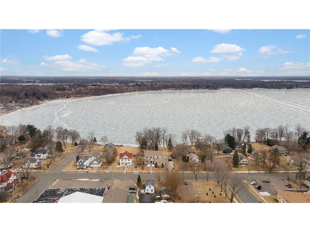 12710 Newell Ave, Lindstrom, MN, 55045 | MLS: 6745560 | Edina Realty