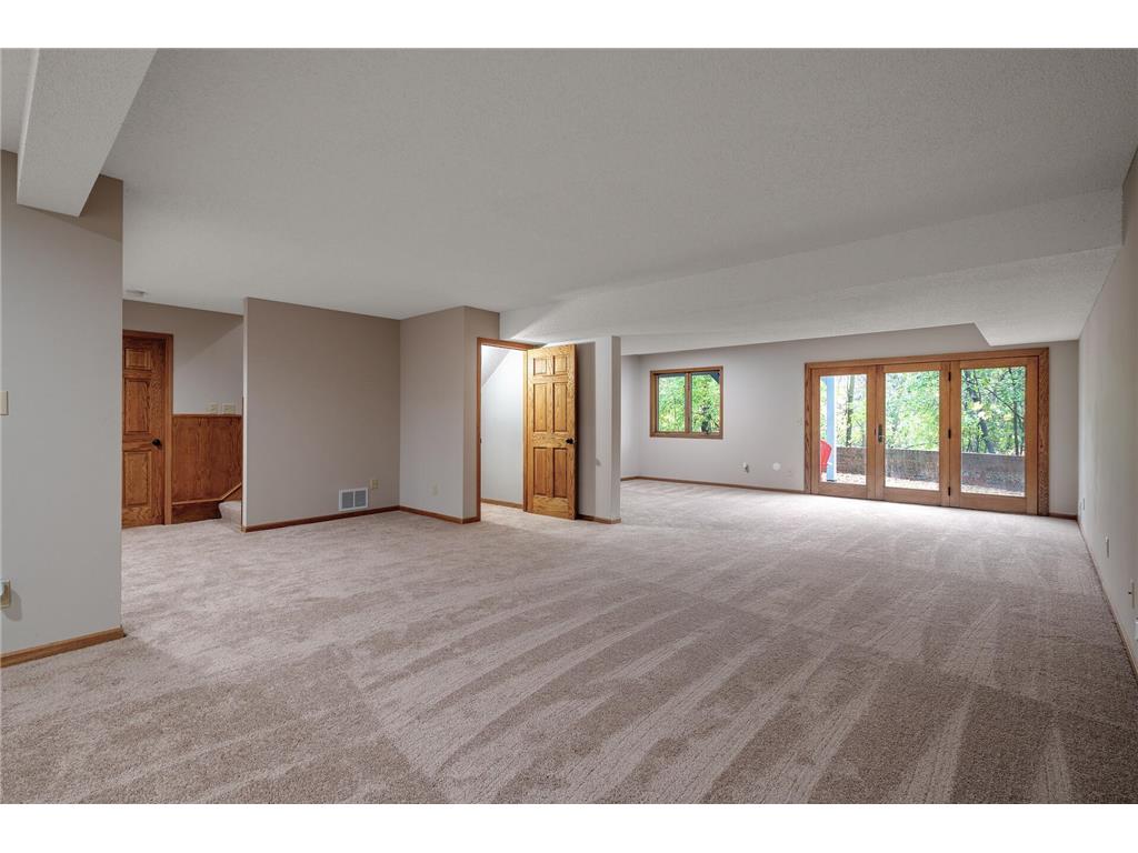 12728 Diamond Drive, Burnsville, MN, 55337 | MLS: 6604869 | Edina Realty