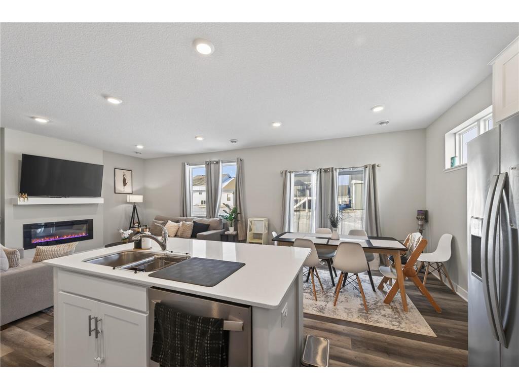 12738 Erskin Street NE, Blaine, MN, 55449 | MLS: 7011421 | Edina Realty