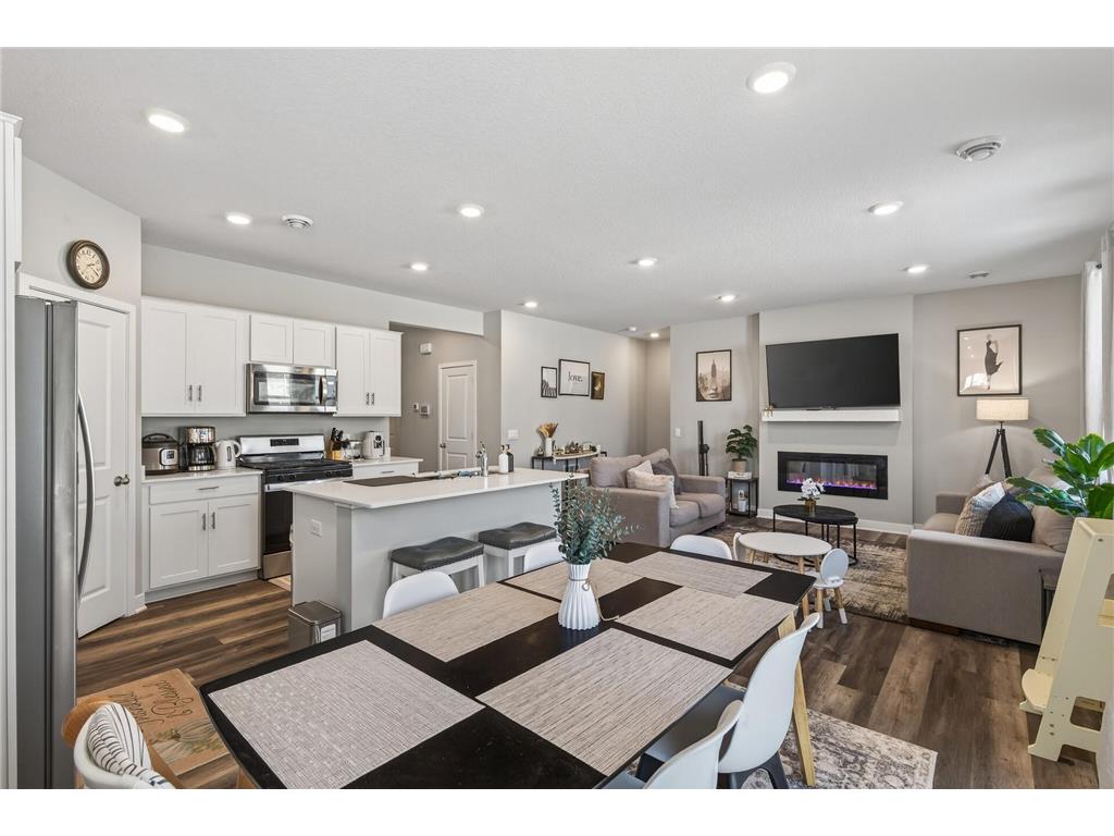 12738 Erskin Street NE, Blaine, MN, 55449 | MLS: 7011421 | Edina Realty