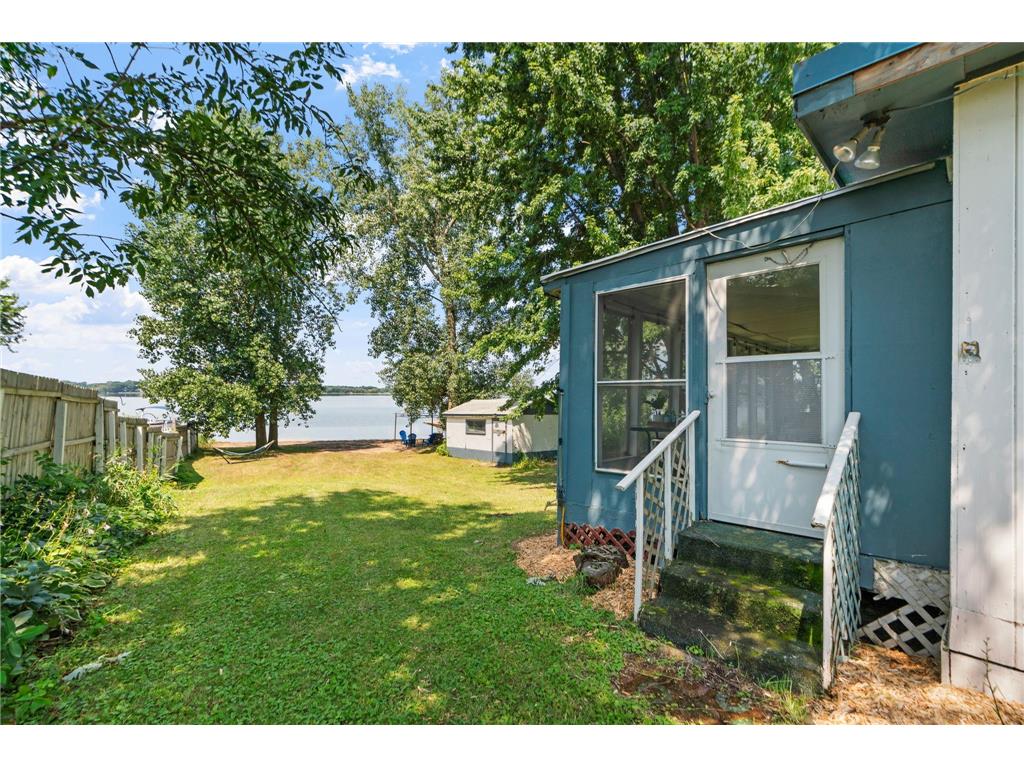 12802 Mentzer Trail, Lindstrom, MN, 55045 | MLS: 6558035 | Edina Realty