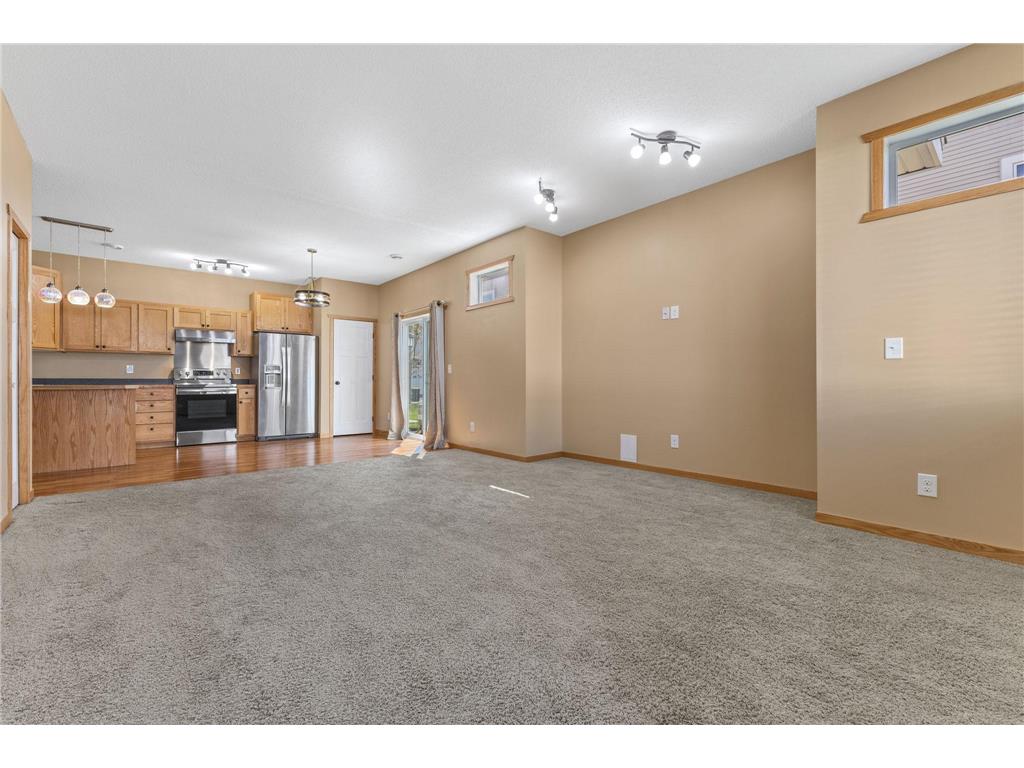 1283 County Road D Circle E #A, Vadnais Heights, MN, 55109 | MLS ...