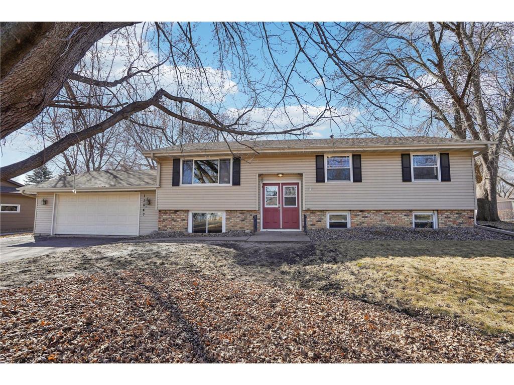 12847 89th Avenue N, Maple Grove, MN, 55369 | MLS: 6627887 | Edina Realty