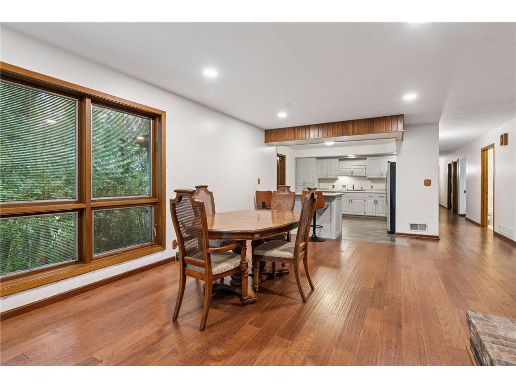 12855 Dory Avenue, Apple Valley, MN, 55124 | MLS: 6804762 | Edina Realty
