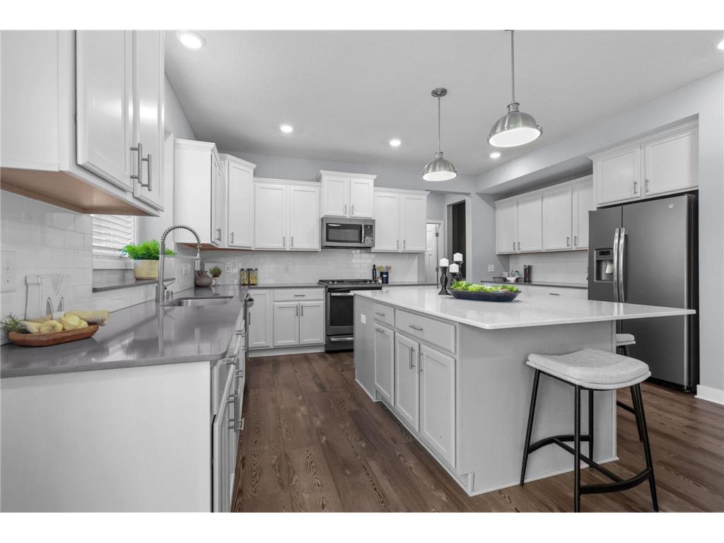 12946 NE Jewell Circle, Blaine, MN, 55449 | MLS: 6764686 | Edina Realty