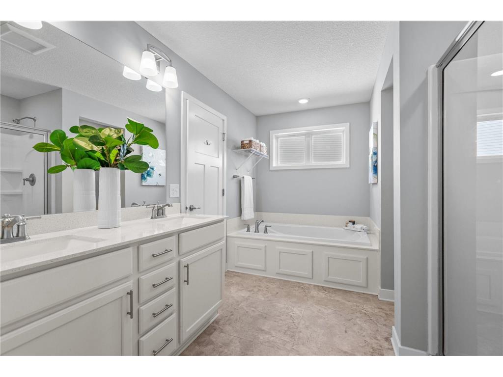 12946 NE Jewell Circle, Blaine, MN, 55449 | MLS: 6764686 | Edina Realty