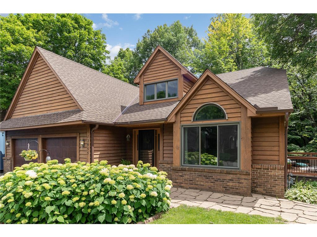 12955 56th Avenue N, Plymouth, MN, 55442 | MLS: 6556913 | Edina Realty