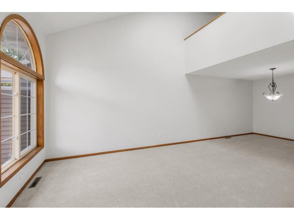 130 Primrose Court, Vadnais Heights, MN, 55127 | MLS: 6767857 | Edina ...