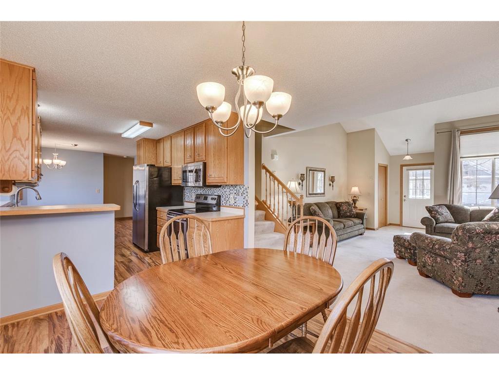 13023 Garrett Lane, Apple Valley, MN, 55124 | MLS: 6497689 | Edina Realty