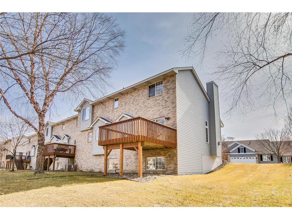 13023 Garrett Lane, Apple Valley, MN, 55124 | MLS: 6497689 | Edina Realty
