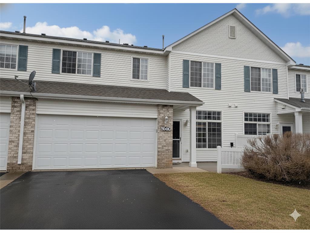 13040 Europa Trail Way N #G, Hugo, MN, 55038 | MLS: 7029369 | Edina Realty