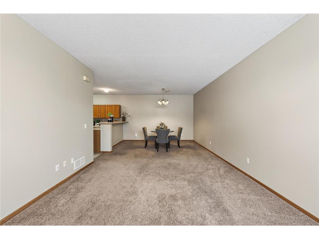 13040 Europa Trail Way N #G, Hugo, MN, 55038 | MLS: 7029369 | Edina Realty