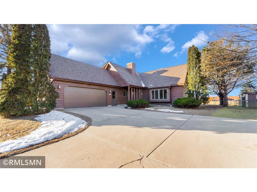 1305 Northway Circle, Saint Cloud, MN, 56303 | MLS: 6645043 | Edina Realty