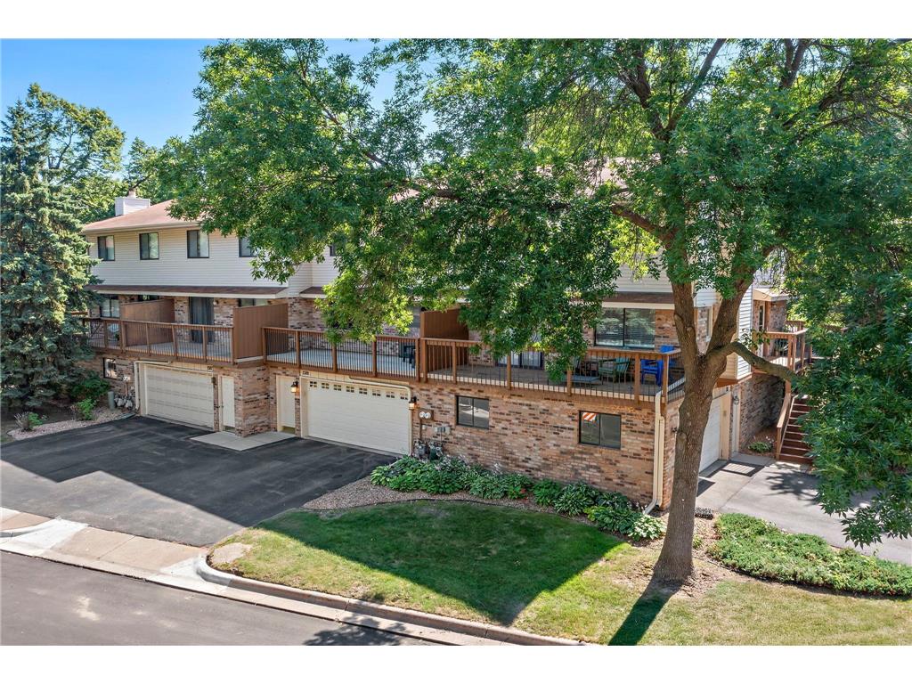 1309 Westwood Hills Road, Saint Louis Park, MN, 55426 | MLS: 6735327 ...