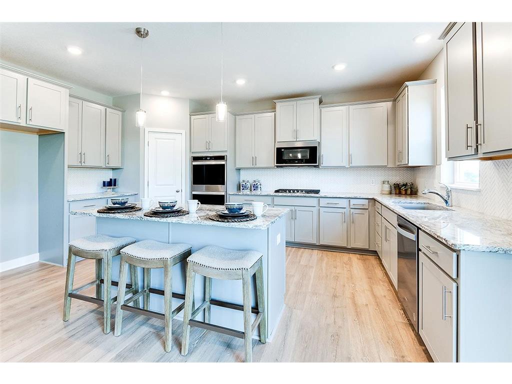 13113 Avery Way, Rosemount, MN, 55068 | MLS: 6554472 | Edina Realty