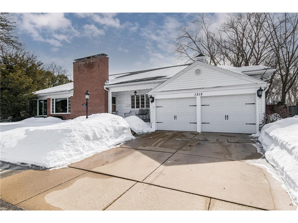 1312 7th Street NE, Rochester, MN, 55906 | MLS: 6336307 | Edina Realty