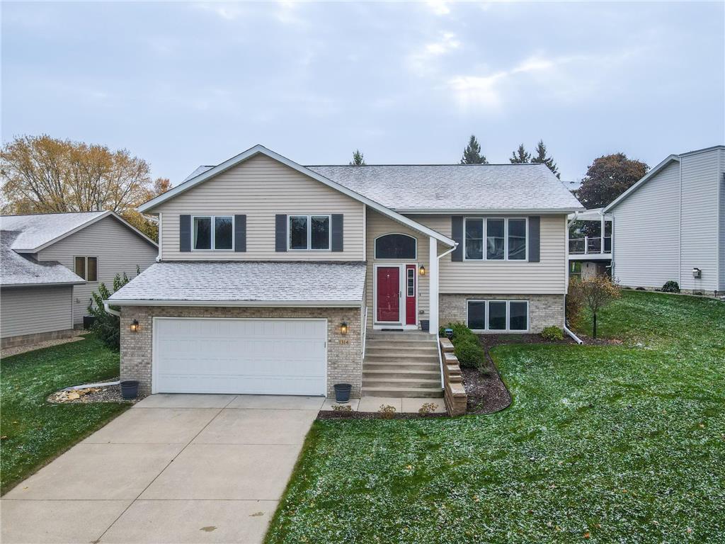 1314 36th Street SW, Rochester, MN, 55902 | MLS: 6454304 | Edina Realty