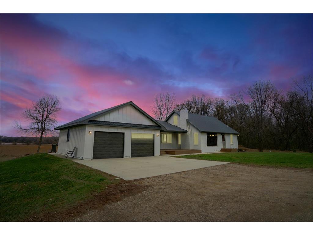 13198 100th Street, Glencoe, MN, 55336 | MLS: 6799392 | Edina Realty