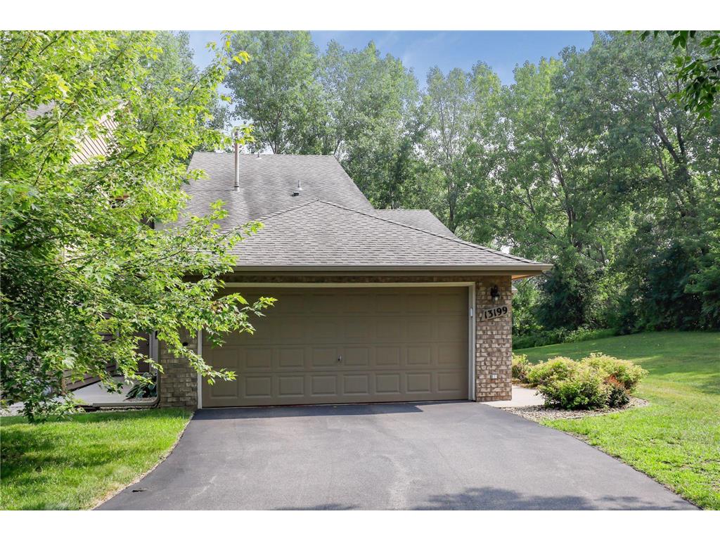 13199 Gemstone Court, Apple Valley, MN, 55124 | MLS: 6394888 | Edina Realty