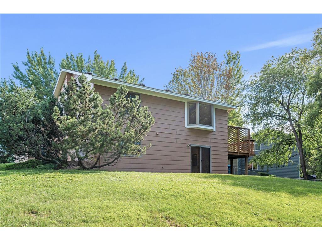 13222 94th Avenue N, Maple Grove, MN, 55369 | MLS: 6759038 | Edina Realty