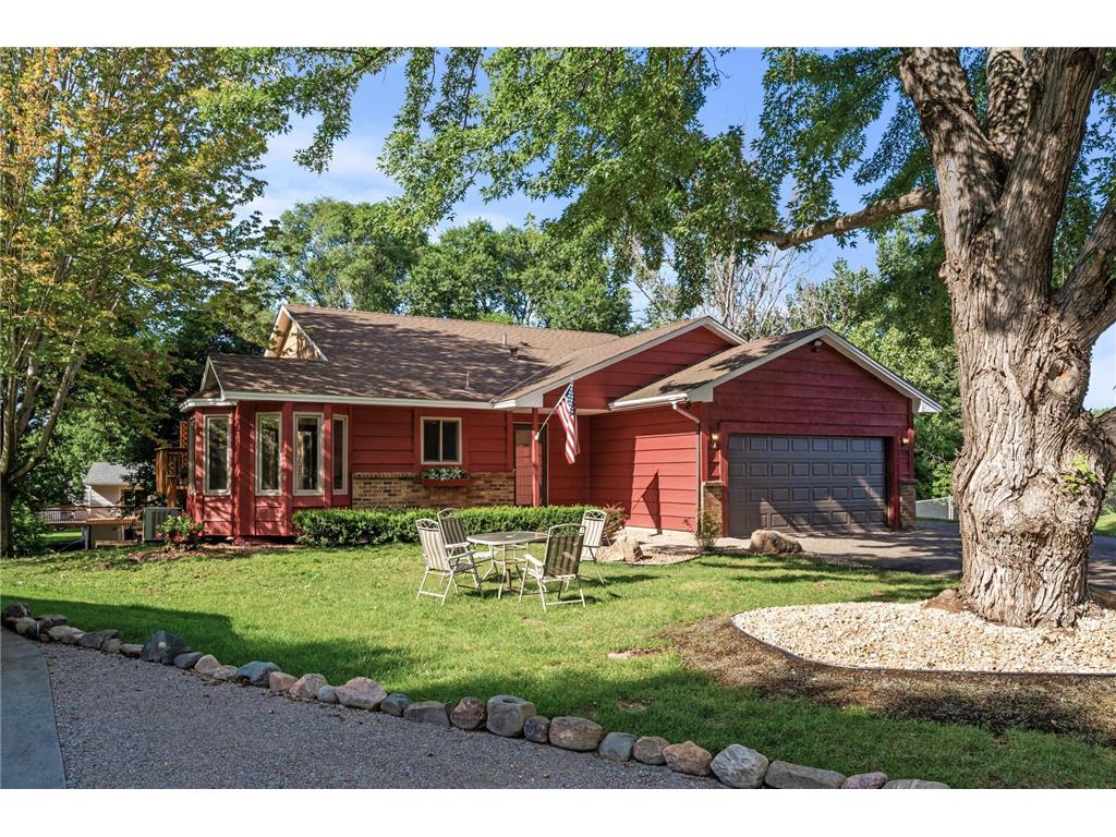 13222 94th Avenue N, Maple Grove, MN, 55369 | MLS: 6759038 | Edina Realty