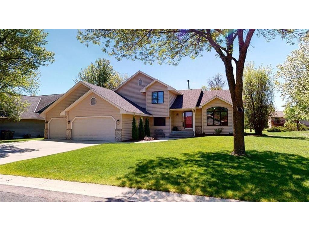 1325 Courtland E, Waconia, MN, 55387 | MLS: 6619224 | Edina Realty