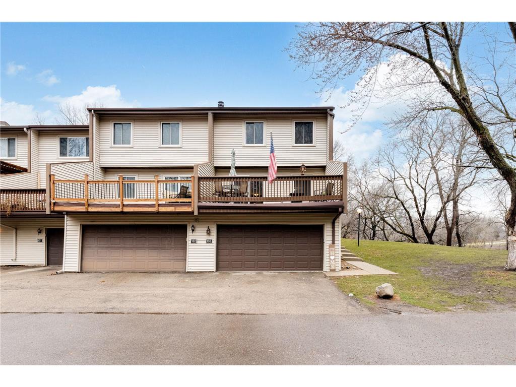 133 River Woods Lane, Burnsville, MN, 55337 | MLS: 6515945 | Edina Realty