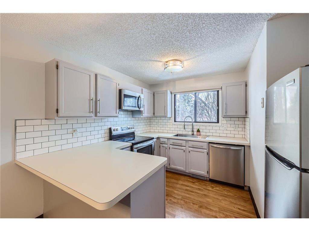 13302 90th Place N, Maple Grove, MN, 55369 | MLS: 6474733 | Edina Realty