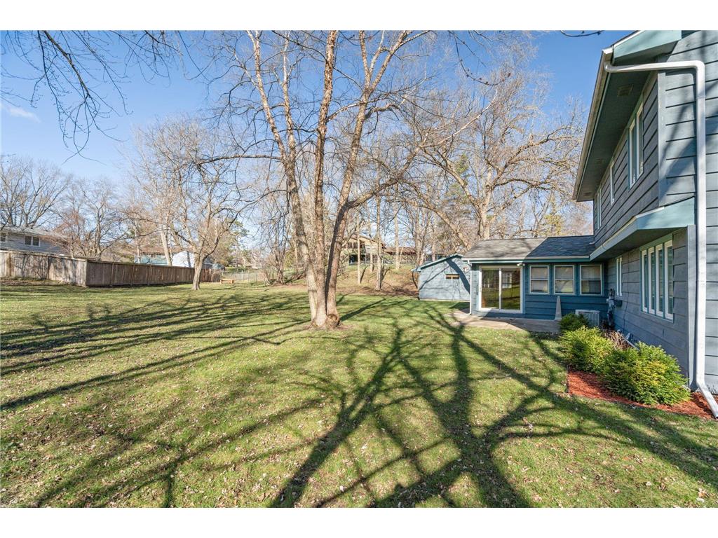 13304 Pine Ridge Road, Burnsville, MN, 55337 | MLS: 6563163 | Edina Realty