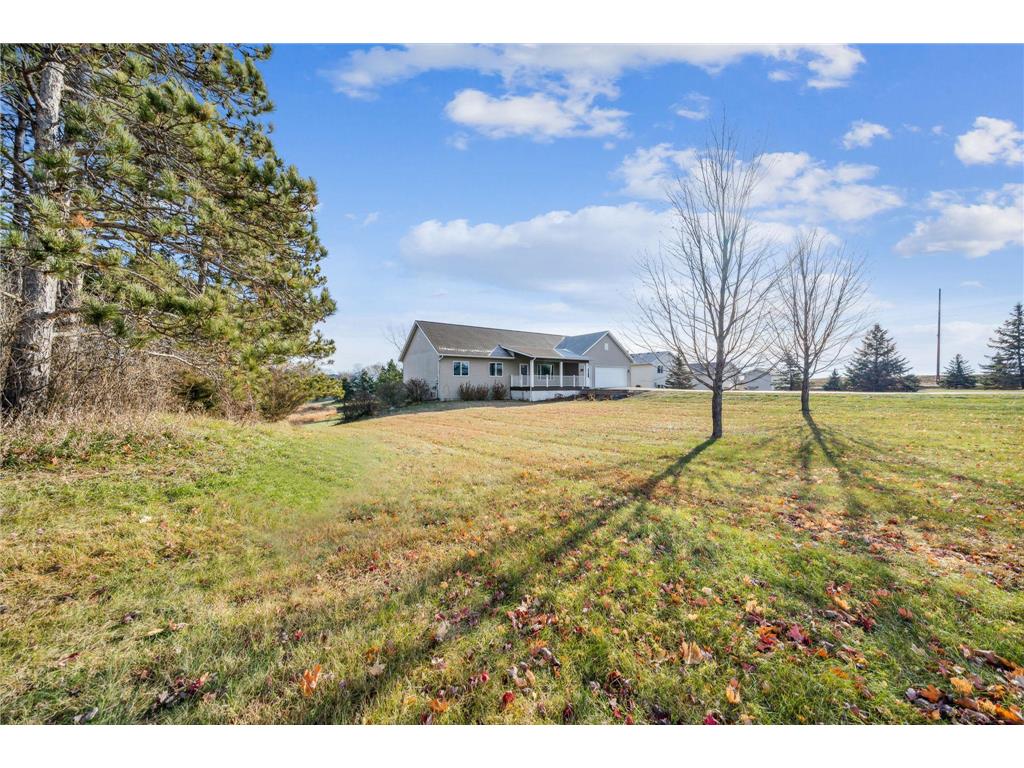 1334 Stardusk Drive, New Richmond, WI, 54017 | MLS: 7765630 | Edina Realty