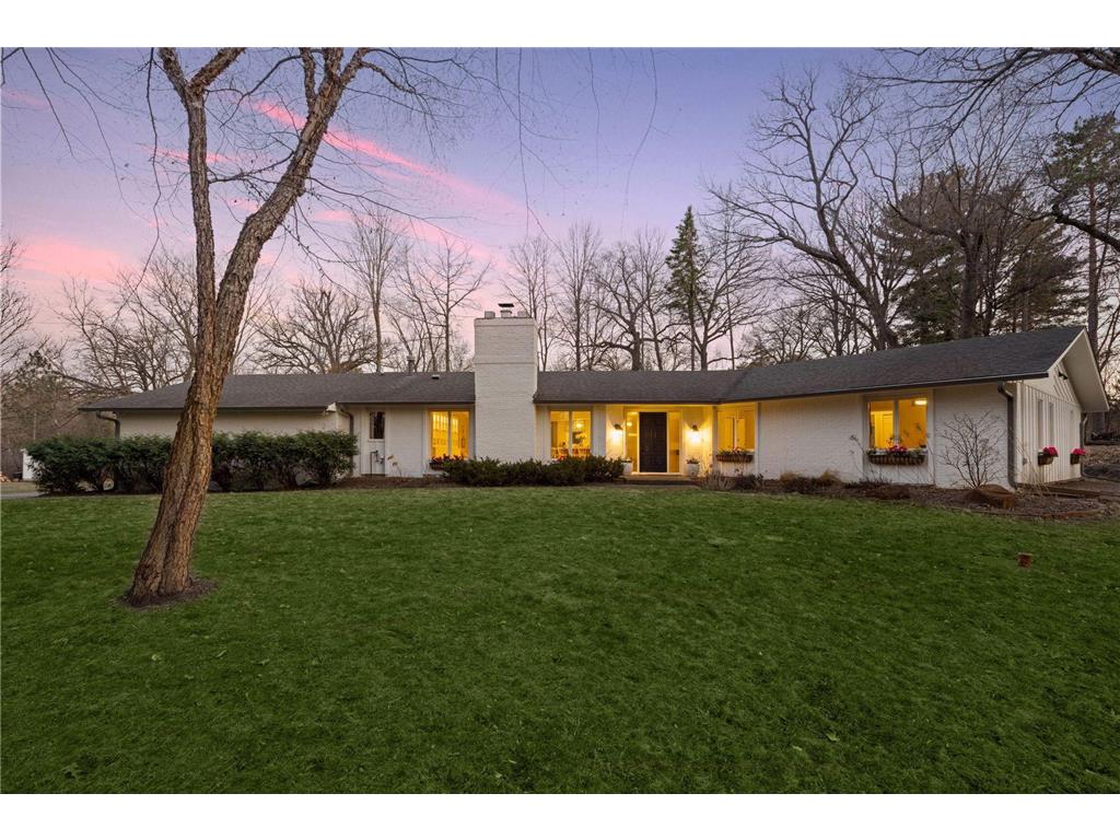 1335 Orono Oaks Drive, Orono, MN, 55356 | MLS: 6704477 | Edina Realty