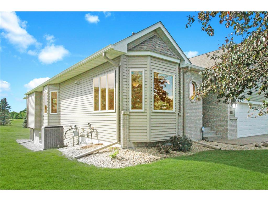 13454 Van Buren Street NE, Ham Lake, MN, 55304 | MLS: 6553808 | Edina ...