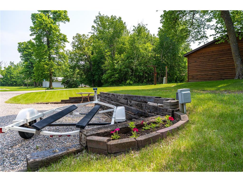 13506 Elmer Hanson Drive SE, Woodside Twp, MN, 56736 | MLS: 6738855 ...