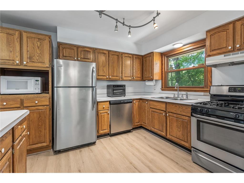 13515 Vernon Avenue, Savage, MN, 55378 | MLS: 6570035 | Edina Realty