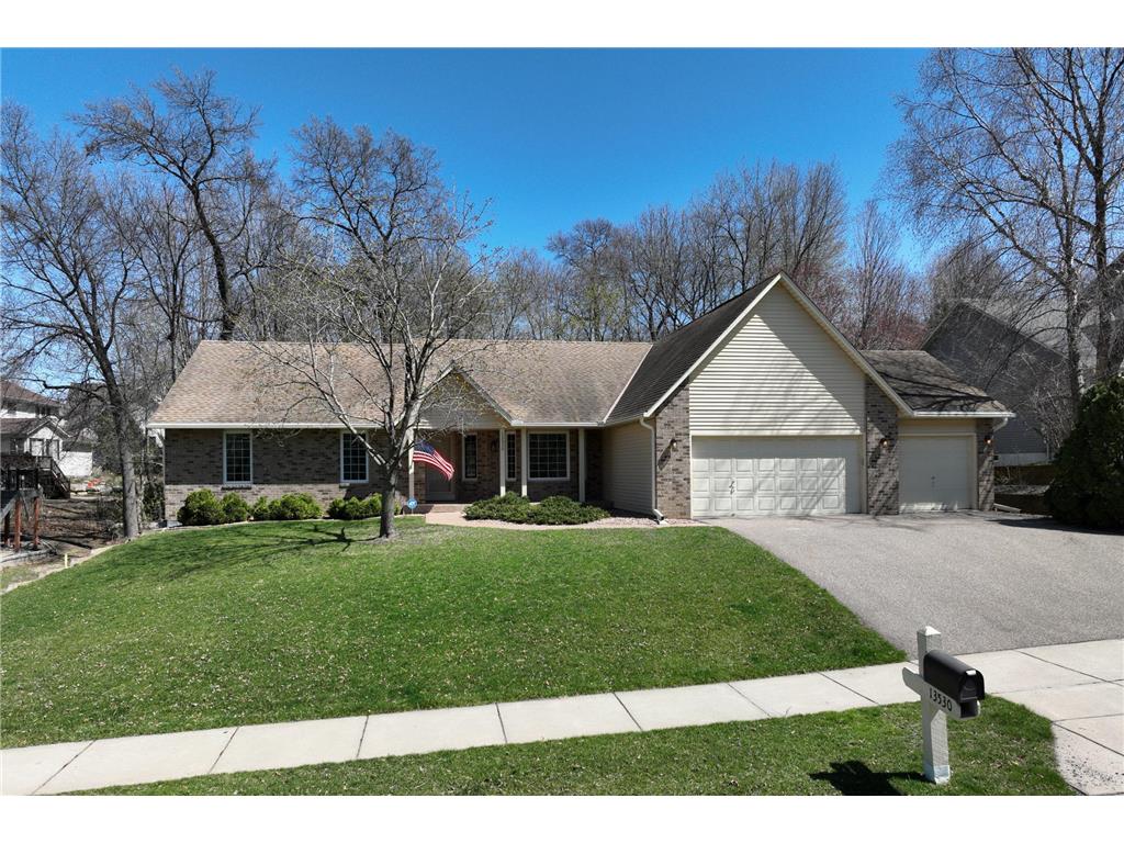 13530 Danube Lane, Rosemount, MN, 55068 | MLS: 6524906 | Edina Realty