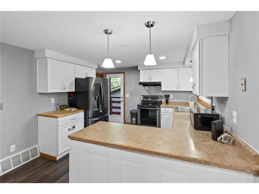 13590 Norelius Lane, Lindstrom, MN, 55045 | MLS: 6567992 | Edina Realty